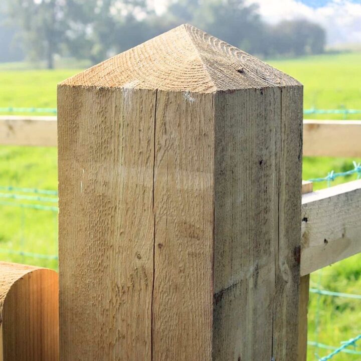Wooden Gate Posts s - Duncombe Sawmill, local and UK delivery from ...