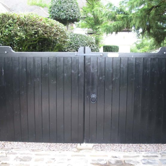 Wooden Gunstock Gates s - Duncombe Sawmill, local and UK delivery from ...