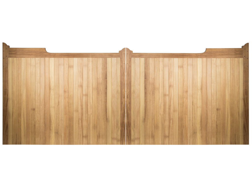Wooden Gunstock Gates s - Duncombe Sawmill, local and UK delivery from ...